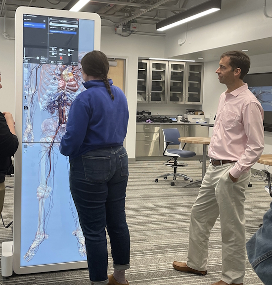 Transforming learning at Pitt Pharmacy with augmented and virtual ...